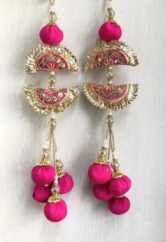 Latest Latkan Designs : Blouse में लगाएं ये खूबसूरत लटकन डिजाइन ...
