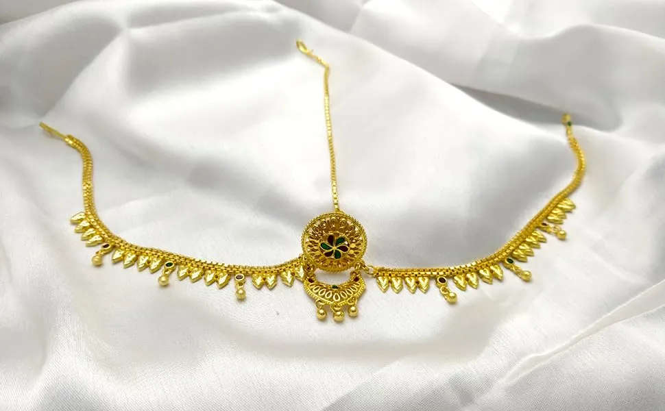 Best 5 Gold Maang Tikka Designs: हर ब्राइडल लुक में चार-चांद लगा देंगे ...